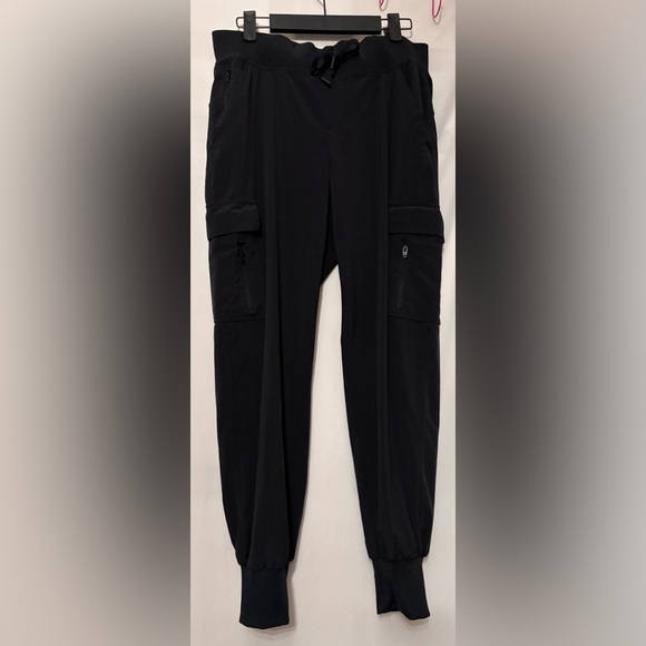 all in motion | Pants & Jumpsuits | All In Motion Black Cargo Pants ...